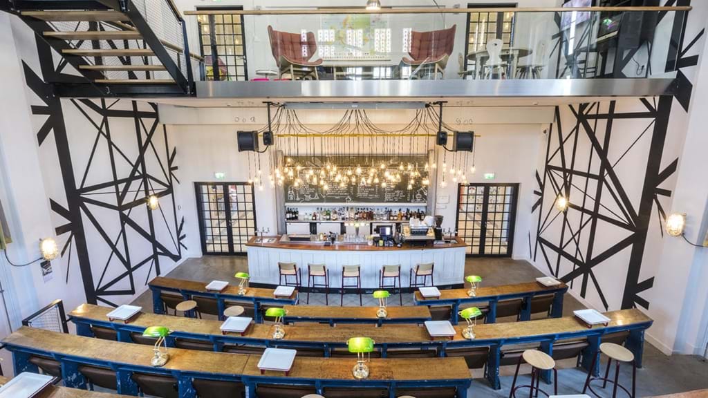 Stay Generator Amsterdam: Boek gedeelde of privékamers bij onze hostels