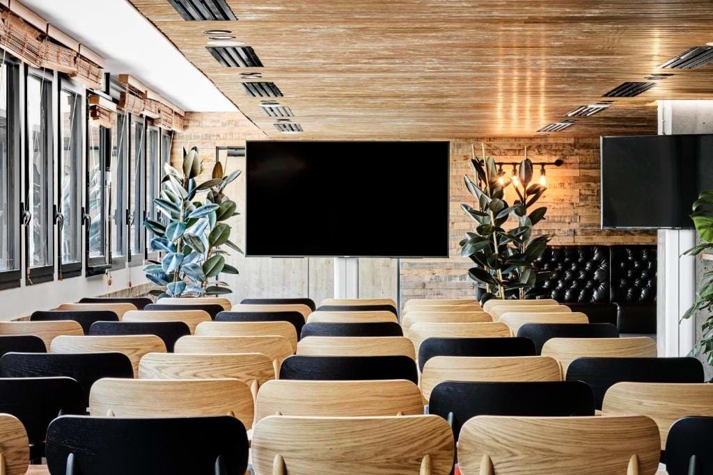 Stay at Generator Paris Hostel near Gare du Nord | Stay Generator